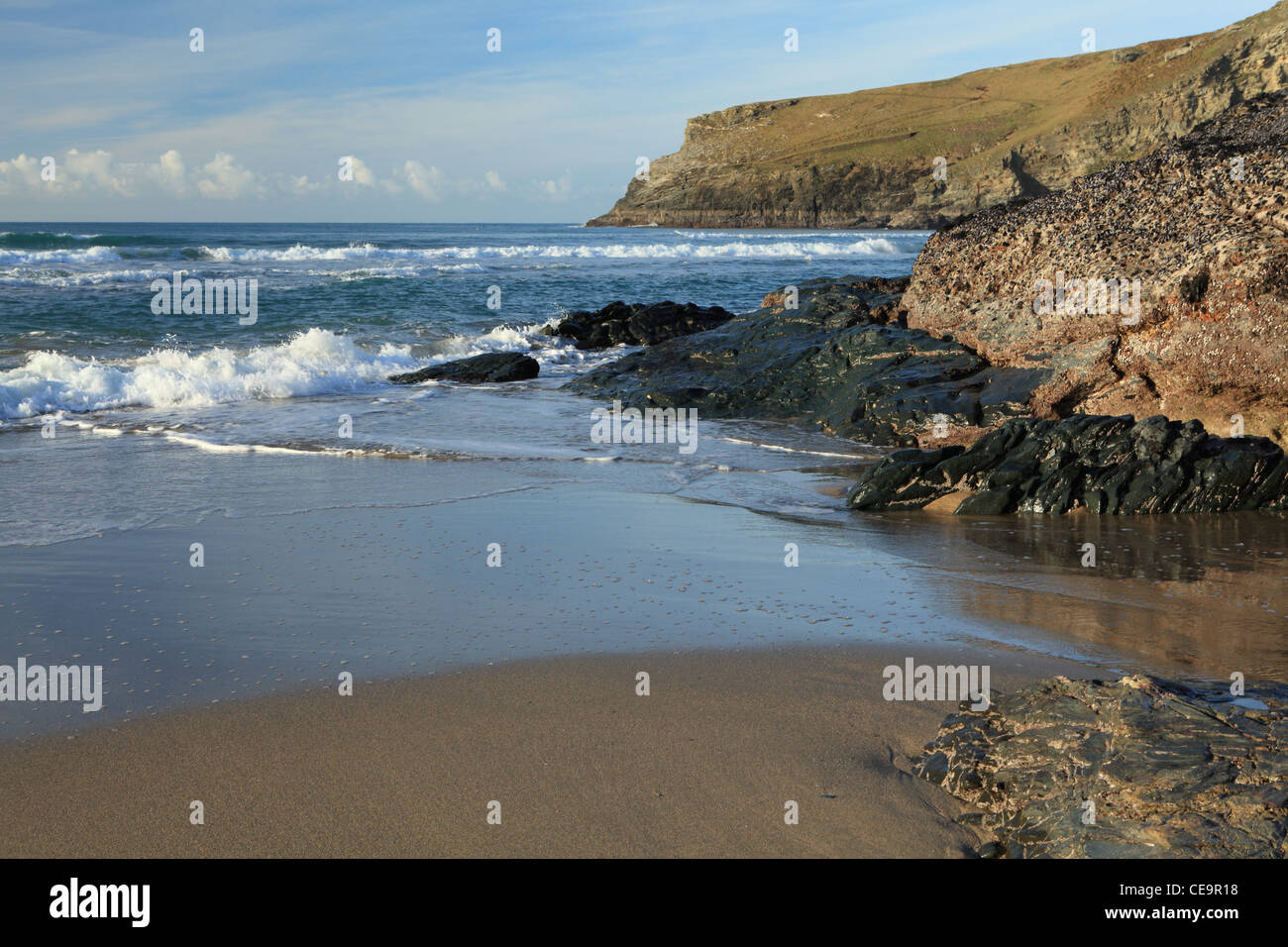 Trebarwith Strand, winter view towards Penhallic Point, North Cornwall ...