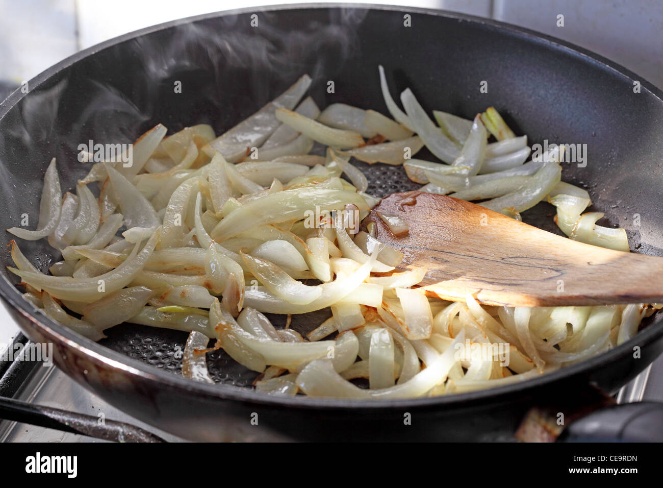 Burned onion hi-res stock photography and images - Alamy