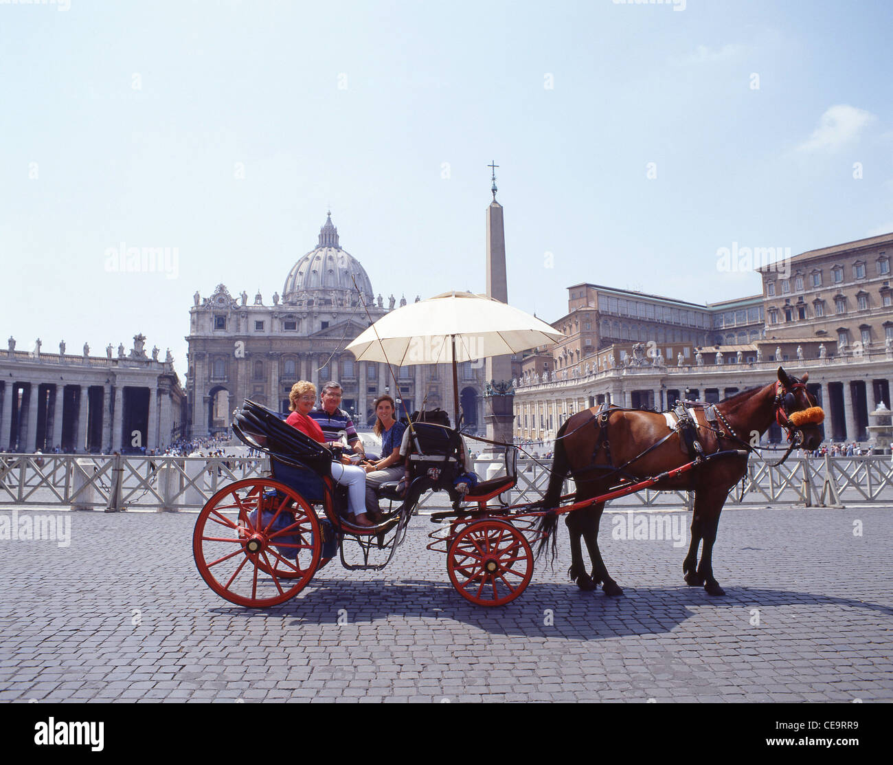 Tourists riding in horse carriage, St Peter's Square, Rome (Roma ...