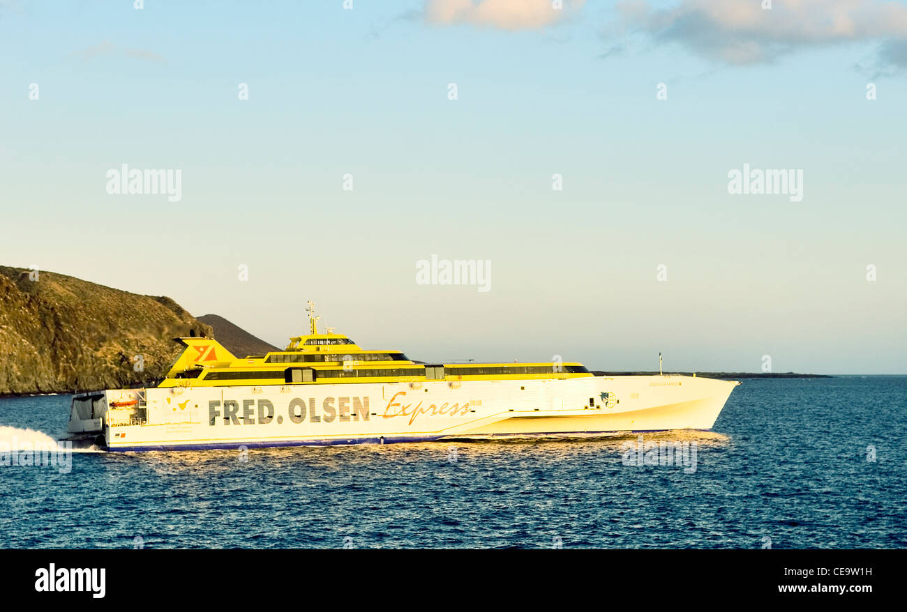 Fred Olsen line passenger car ferry Benchijigua Express leaving port of ...