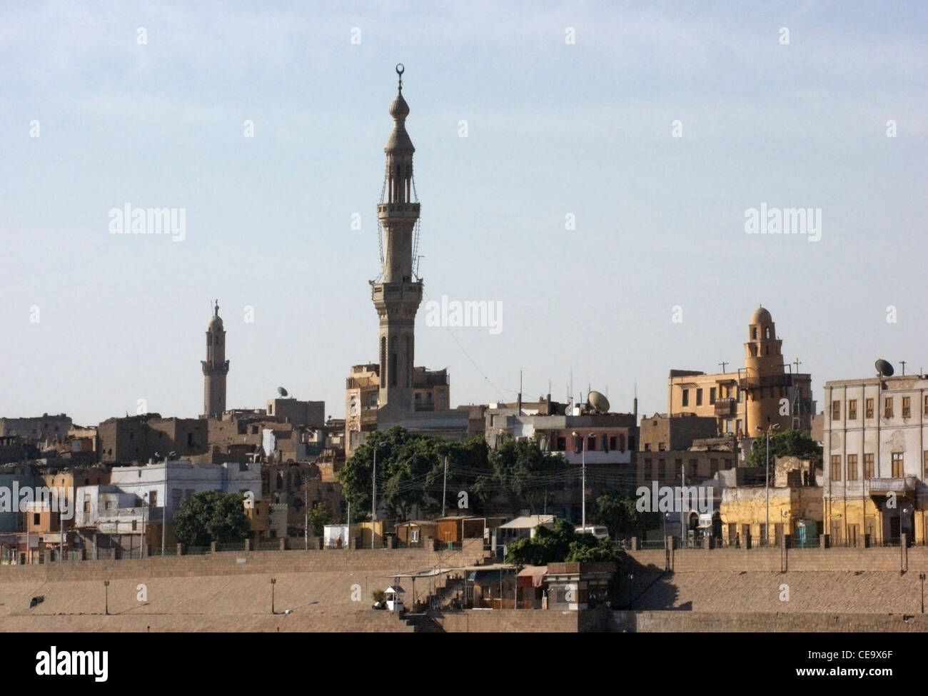 Esna city hi-res stock photography and images - Alamy