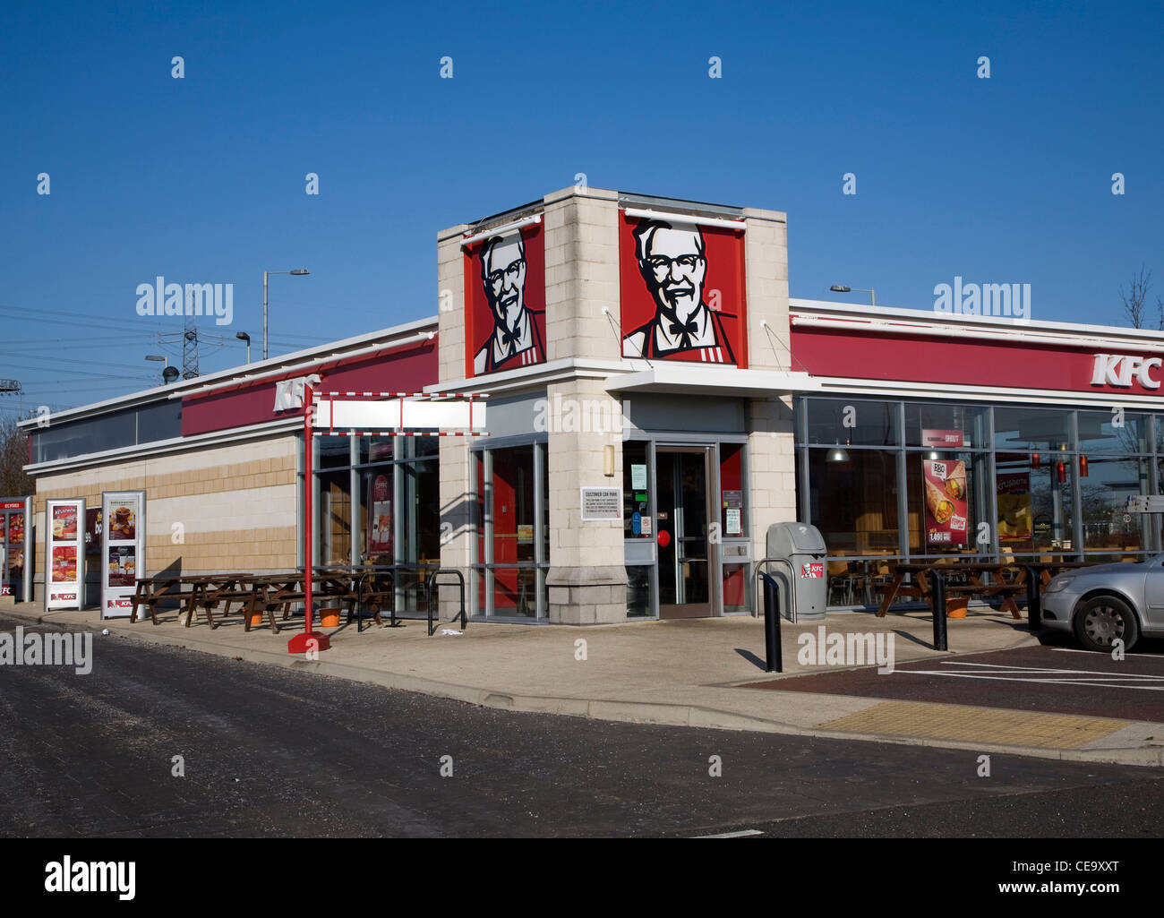 KFC Kentucky Fried Chicken fast food restaurant, Anglia retail park, Ipswich, Suffolk, England ...