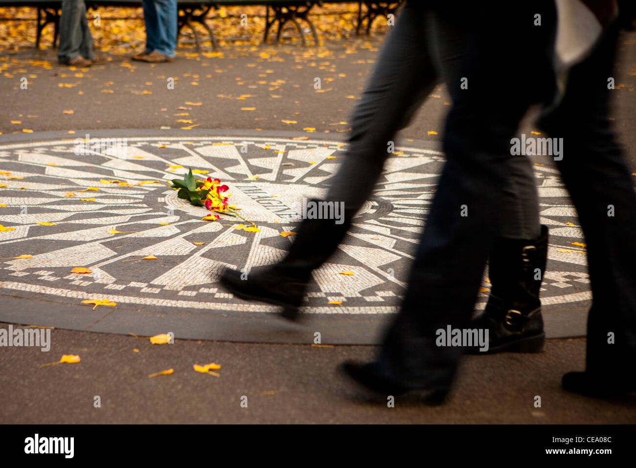 John Lennon Memorial "Strawberry Fields", Central Park, New York, USA ...