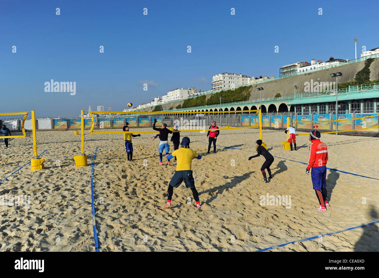 Volleyball courts hi-res stock photography and images - Alamy