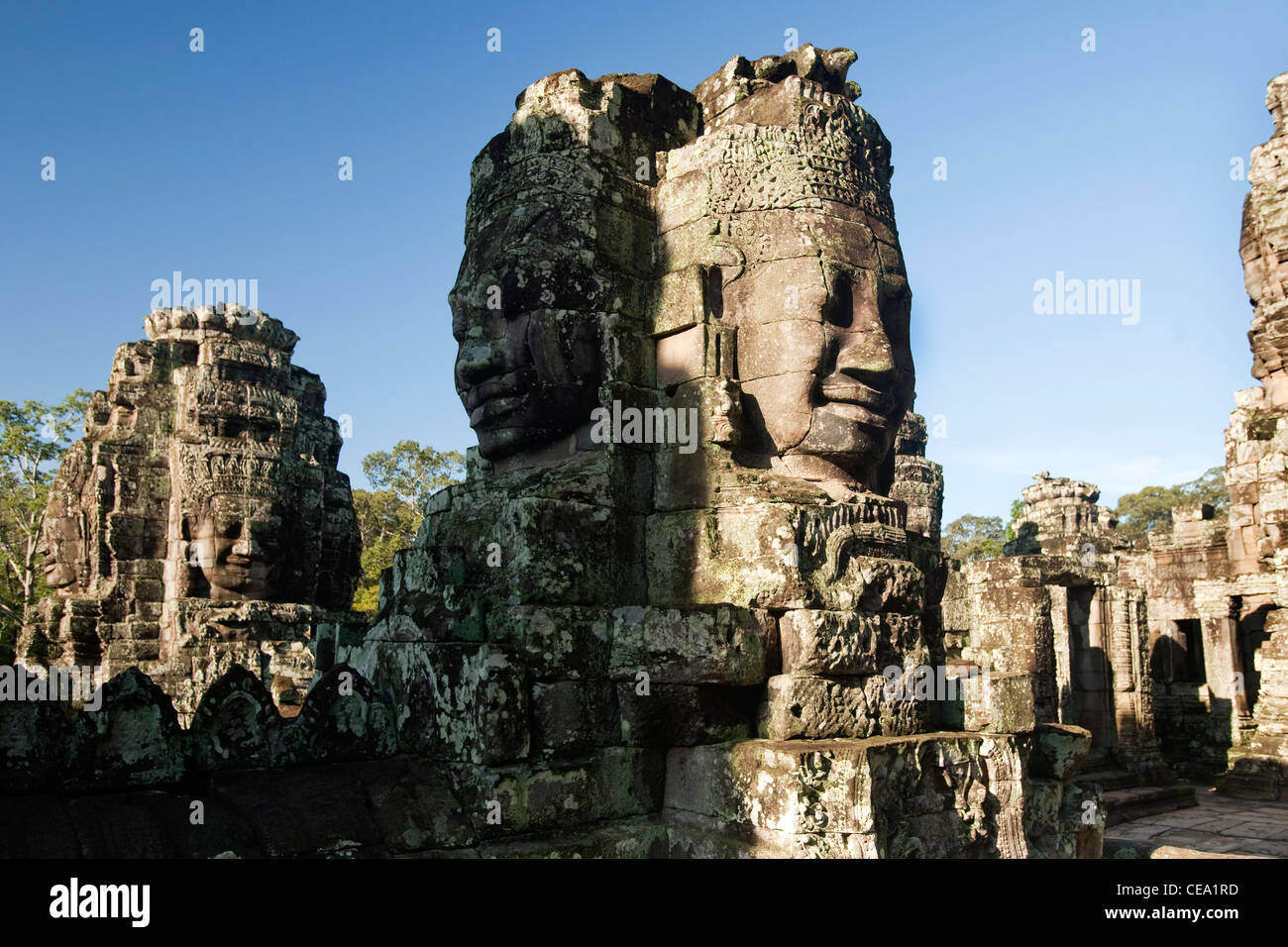 Tower faces angkor thom hi-res stock photography and images - Alamy