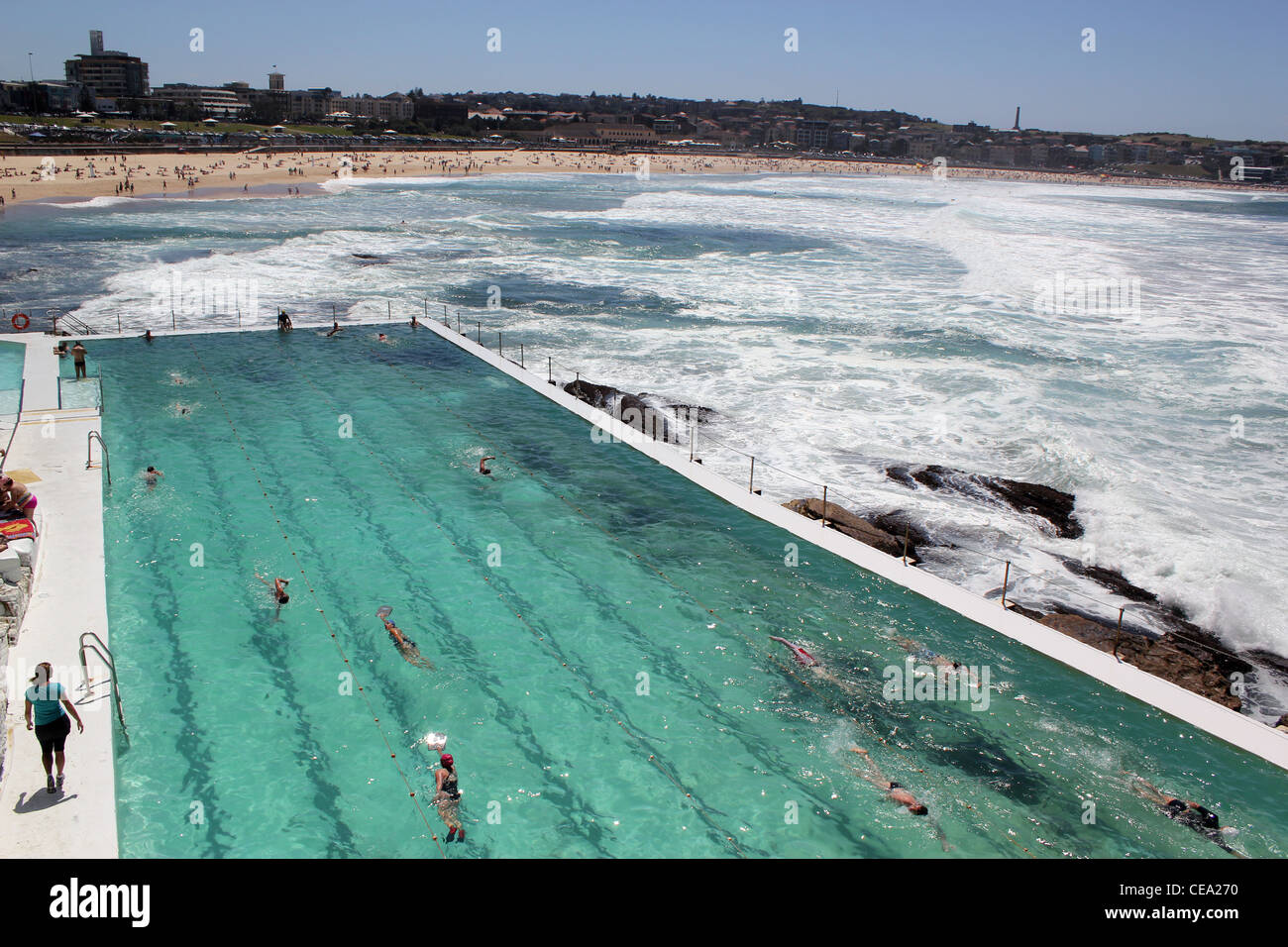 Bondi icebergs sea pool hi-res stock photography and images - Alamy