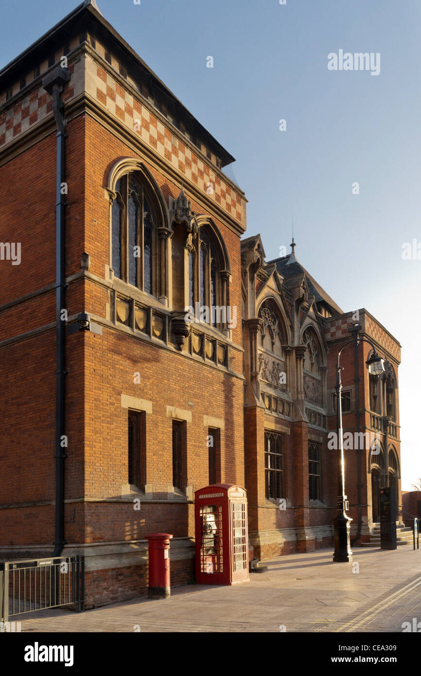 shakespeare memorial theatre stratford-upon-avon warwickshire the ...