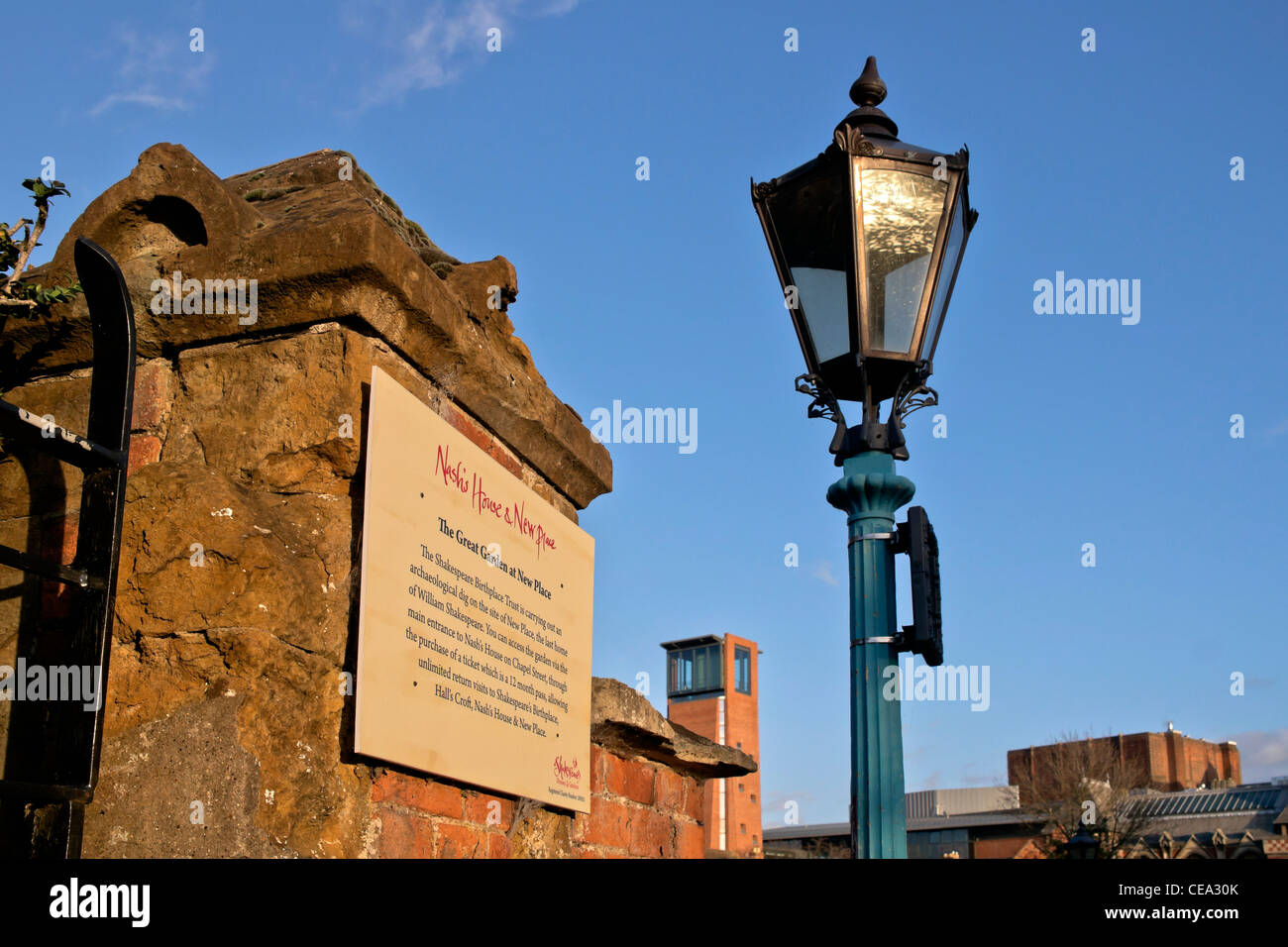 shakespeare memorial theatre stratford-upon-avon warwickshire the ...