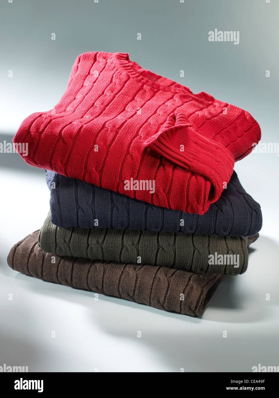 Gray jumpers hi-res stock photography and images - Alamy