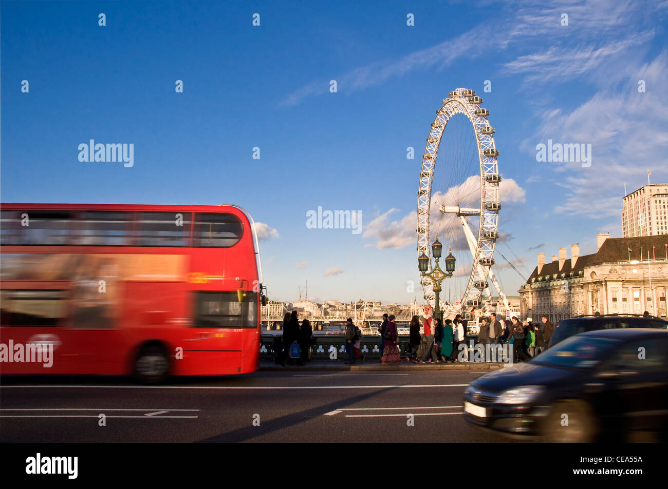 Westminster bridge bus not night hi-res stock photography and images ...