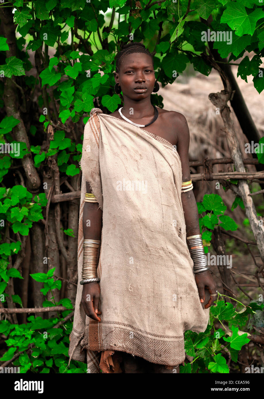 Bodi Tribe Young Cute Woman Ethiopia Stock Photo - Alamy