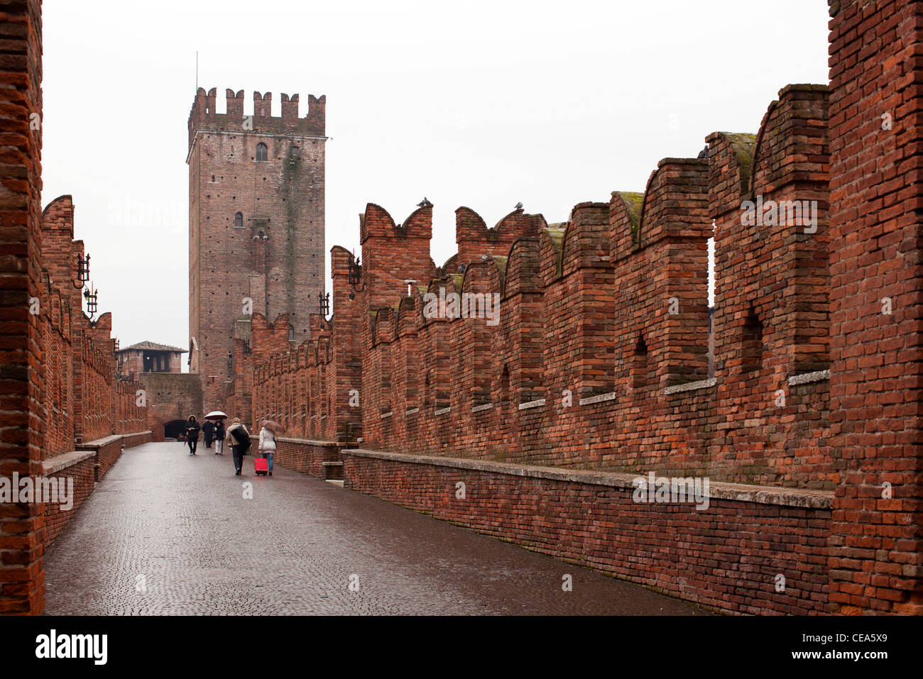 The Castelvecchio Bridge. Verona, Italy Stock Photo - Alamy