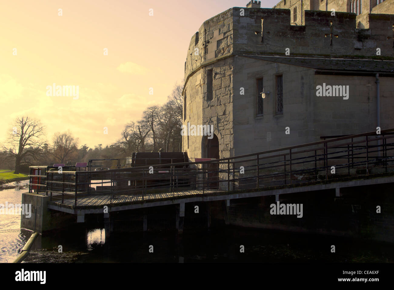 Medieval catles hi-res stock photography and images - Alamy