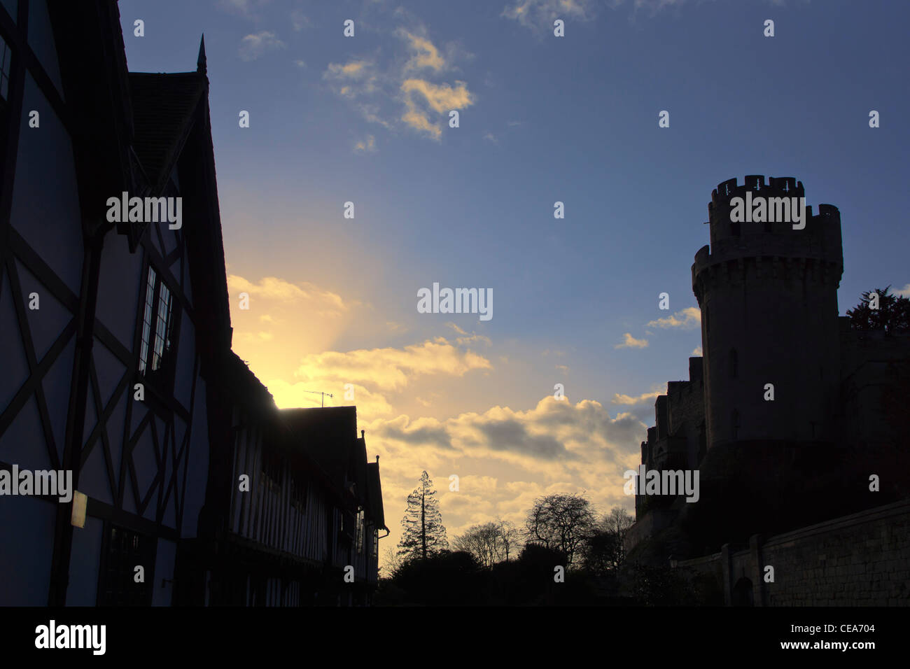Medieval catles hi-res stock photography and images - Alamy