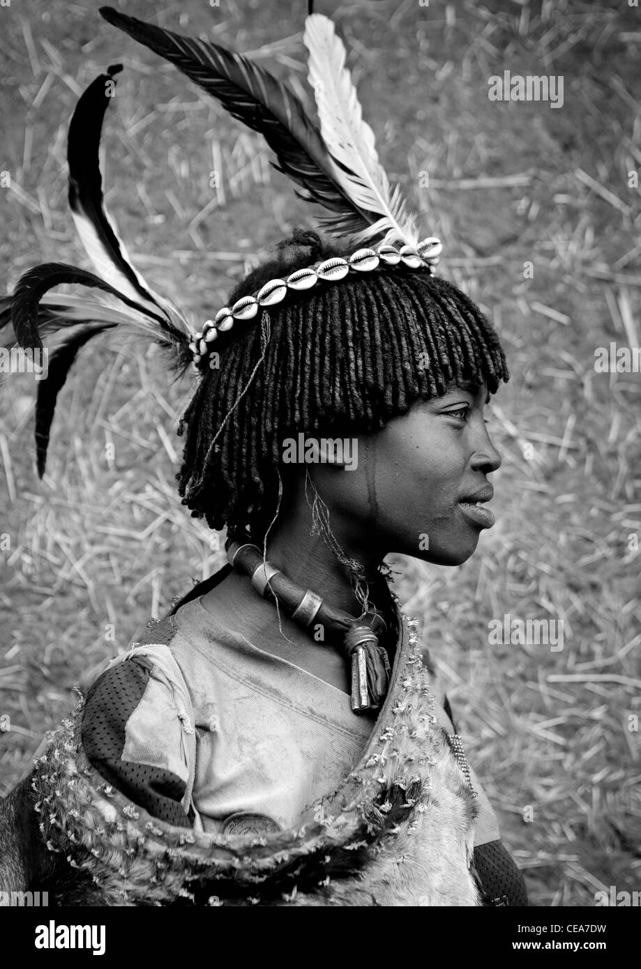 Portrait Of Bana Woman With Feathers And Skin Key Afer Omo Valley ...