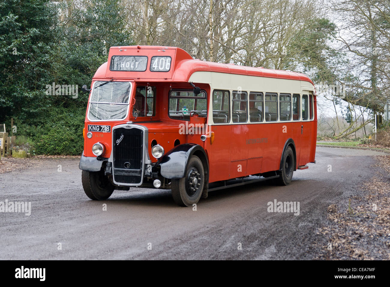 Single deck buses hi-res stock photography and images - Alamy