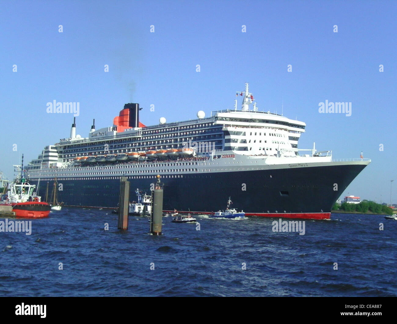 Queen mary ship queen mary hi-res stock photography and images - Alamy