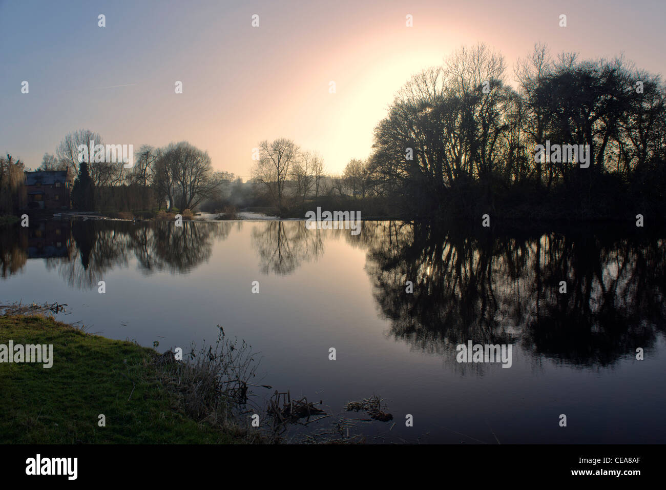river avon welford on avon warwickshire Stock Photo - Alamy