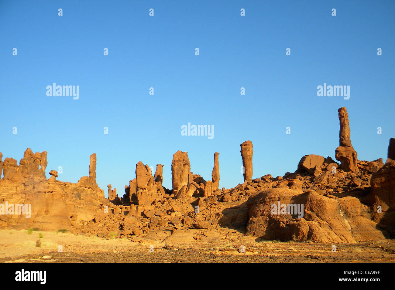 Archei pinnacles hi-res stock photography and images - Alamy