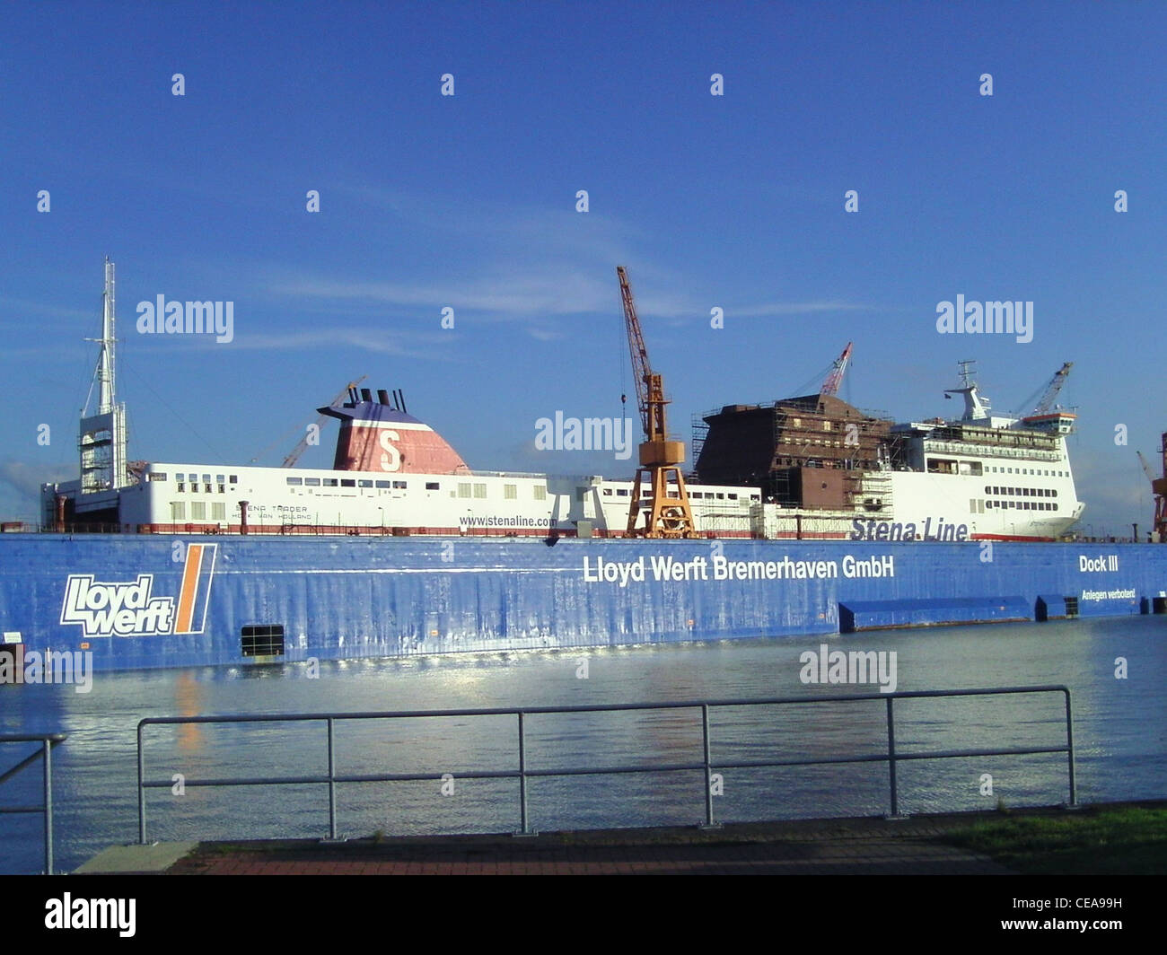 The ferry Stena Trader is docked at the Lloyd shipyard in Bremerhaven ...
