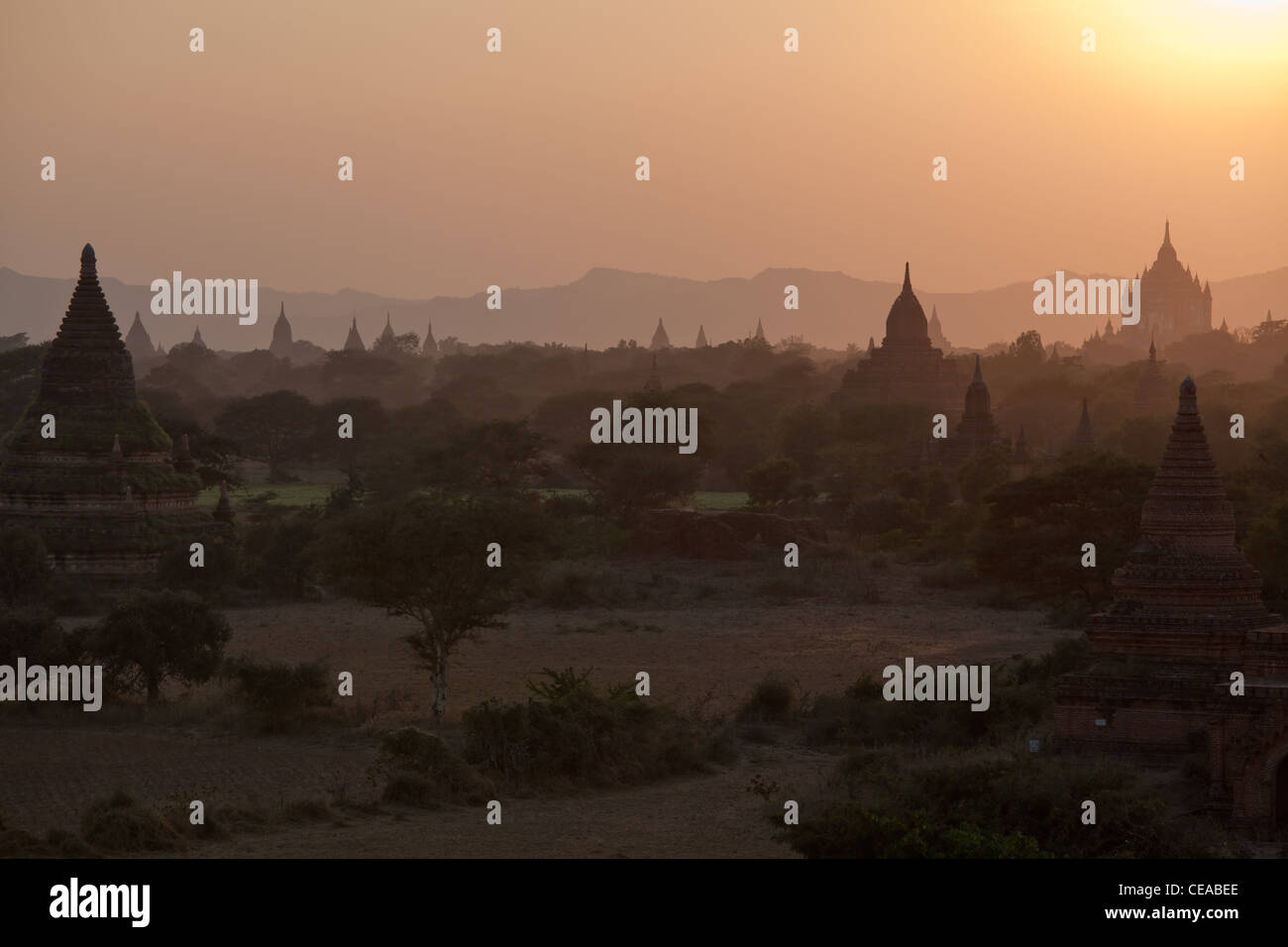 Valley of thousands Buddhist pagodas in Bagan, Burma Stock Photo - Alamy