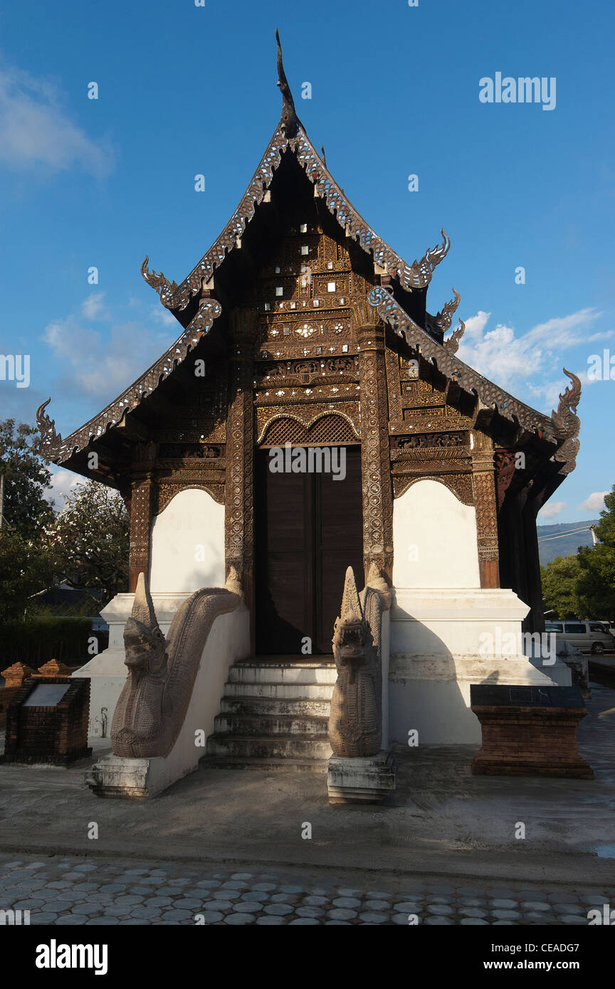 Prasat mai hi-res stock photography and images - Alamy