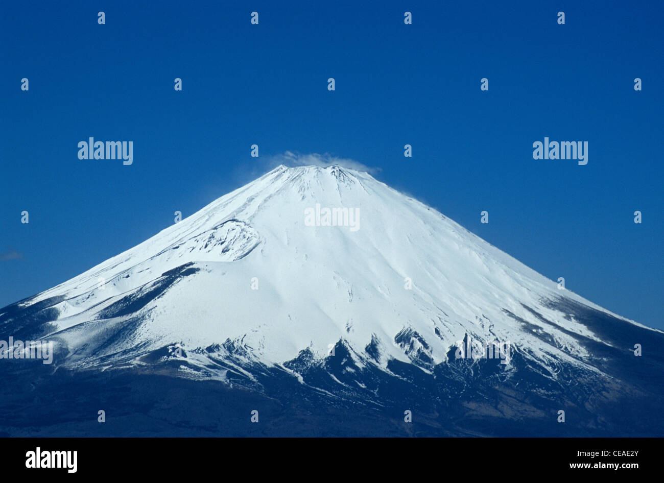 Snow capped mount fuji hi-res stock photography and images - Alamy