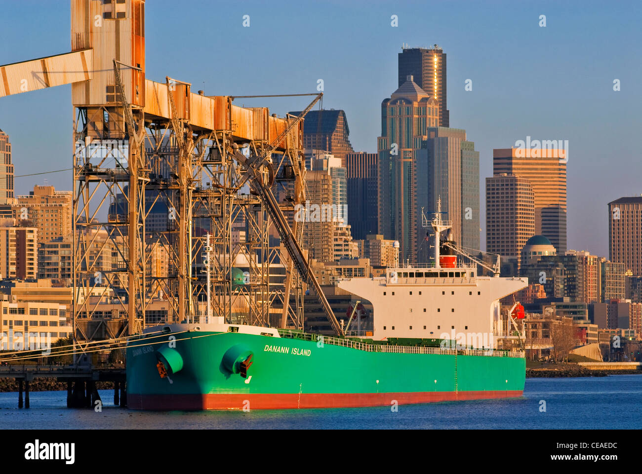 Grain Ship At Pier 86 Grain Terminal On Elliott Bay With Seattle ...