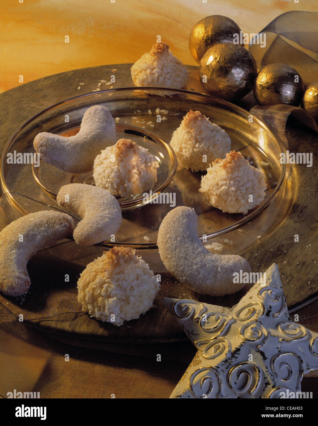 Tableau Christmas cookies: Vanilla half moon cookies, coconut hills ...