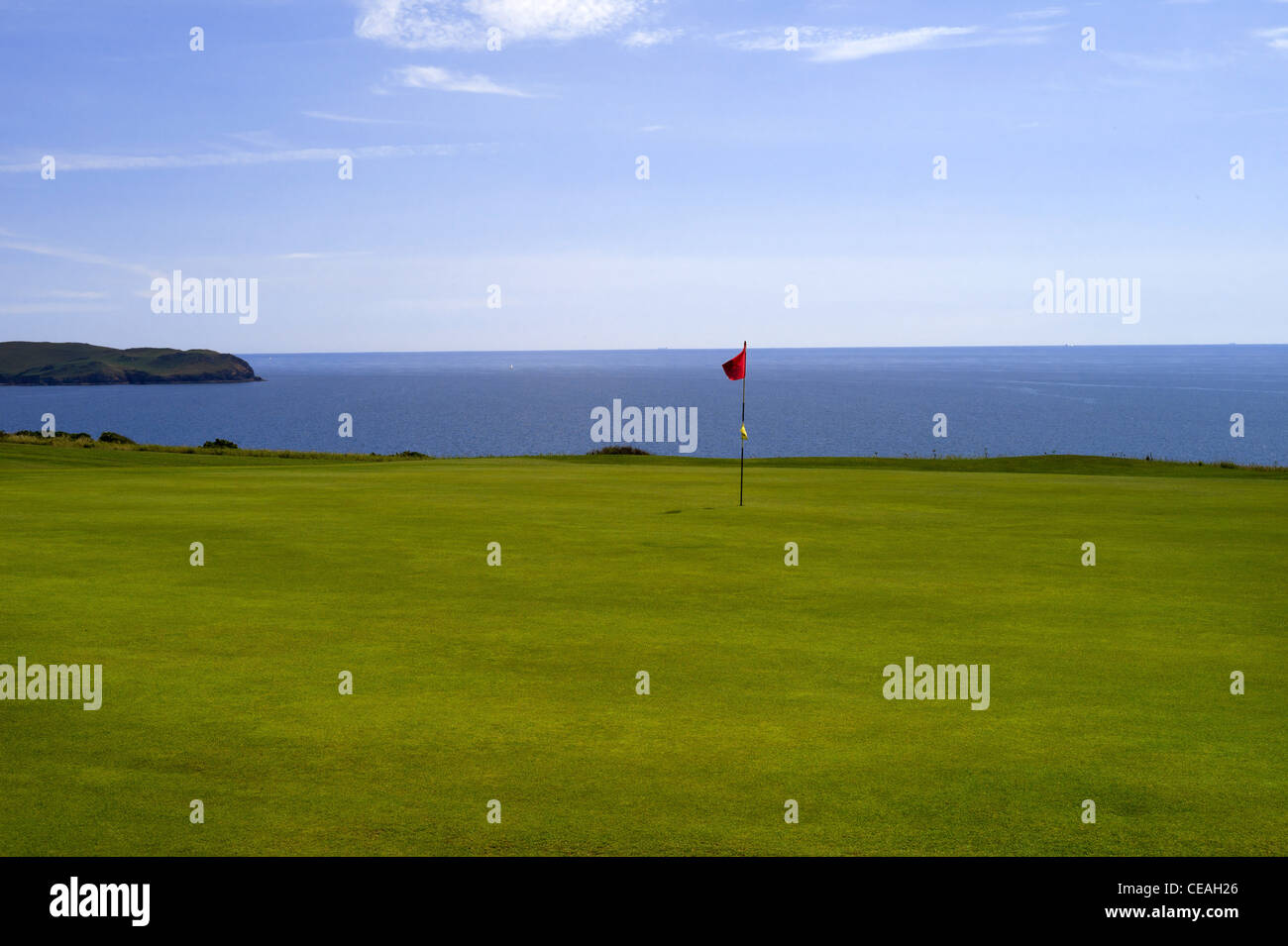 Devon cliffs hole hi-res stock photography and images - Alamy