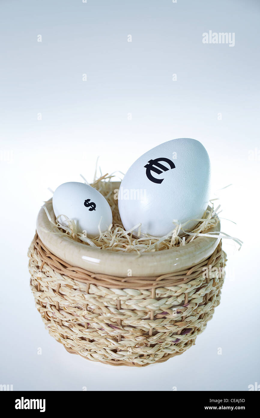 Image big egg dollar sign hi-res stock photography and images - Alamy