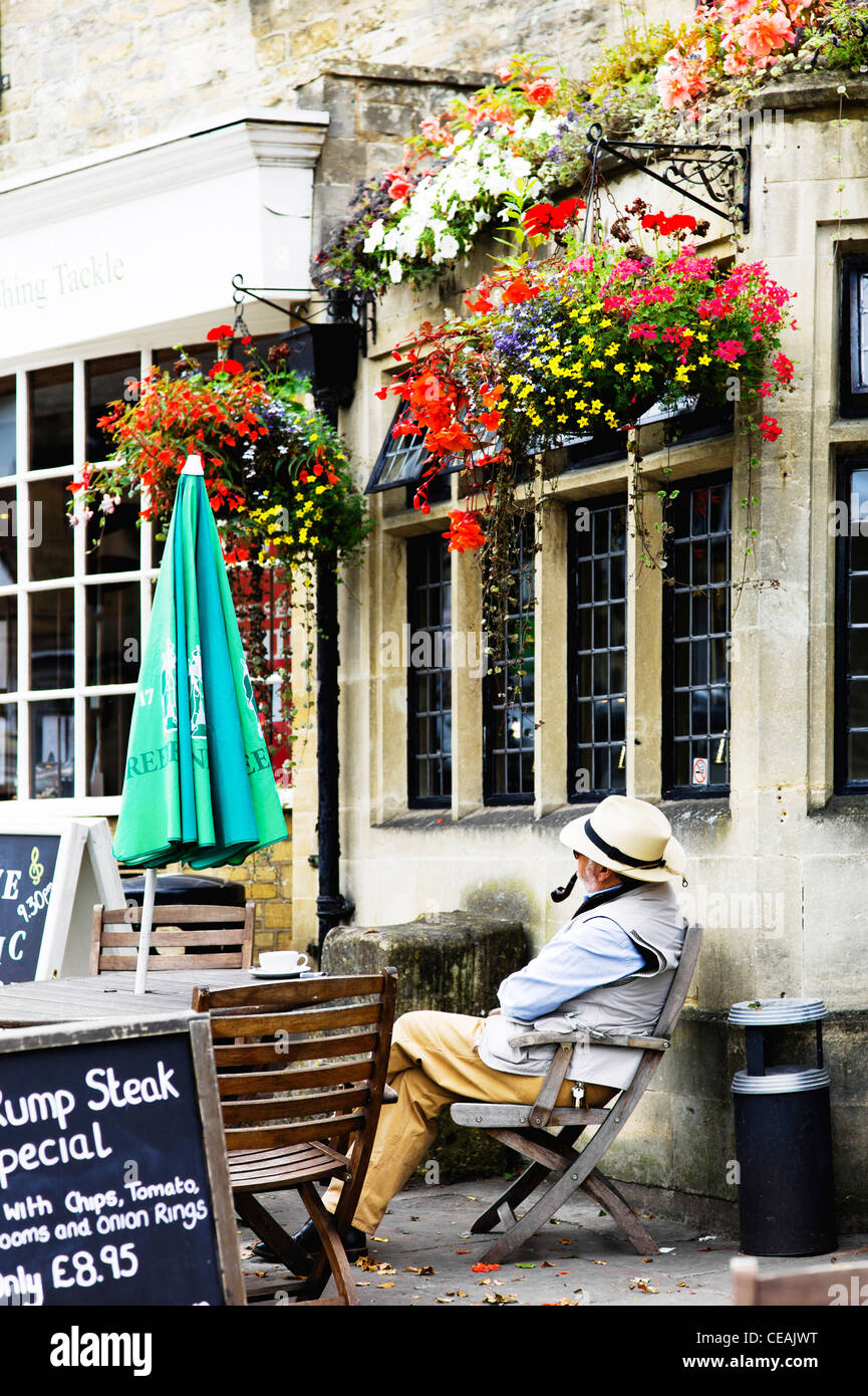burford village cotswolds oxfordshire Stock Photo - Alamy