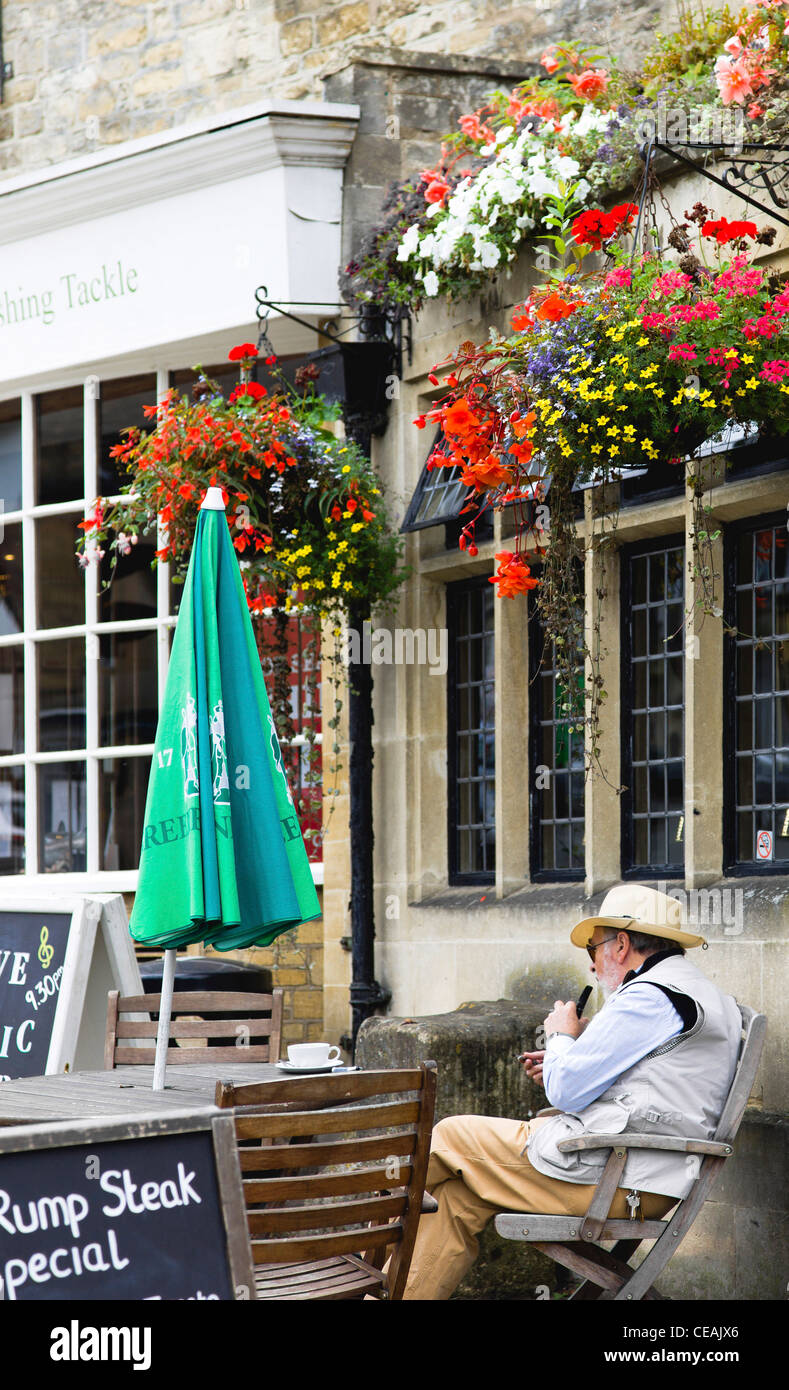 burford village cotswolds oxfordshire Stock Photo - Alamy