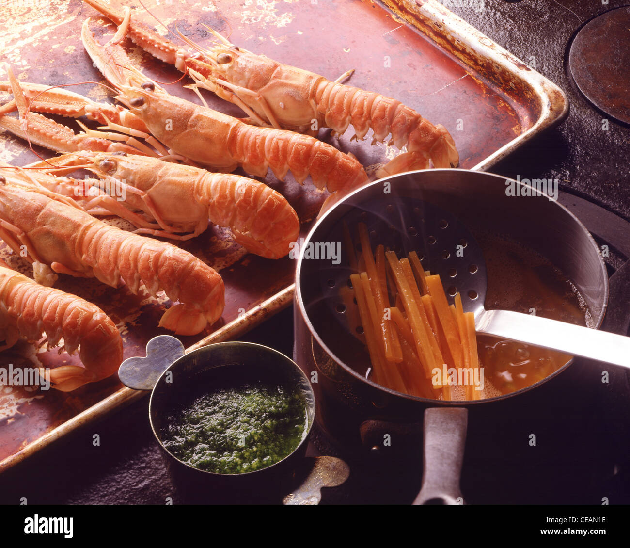 Garnet on baking sheet hi-res stock photography and images - Alamy