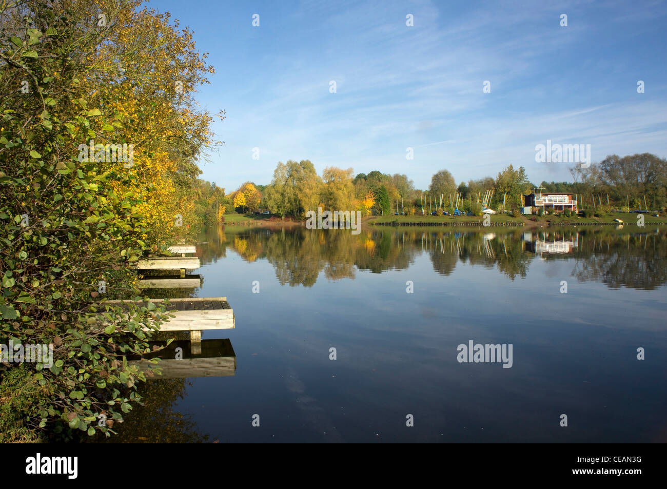 arrow valley lake country park redditch worcestershire Stock Photo - Alamy