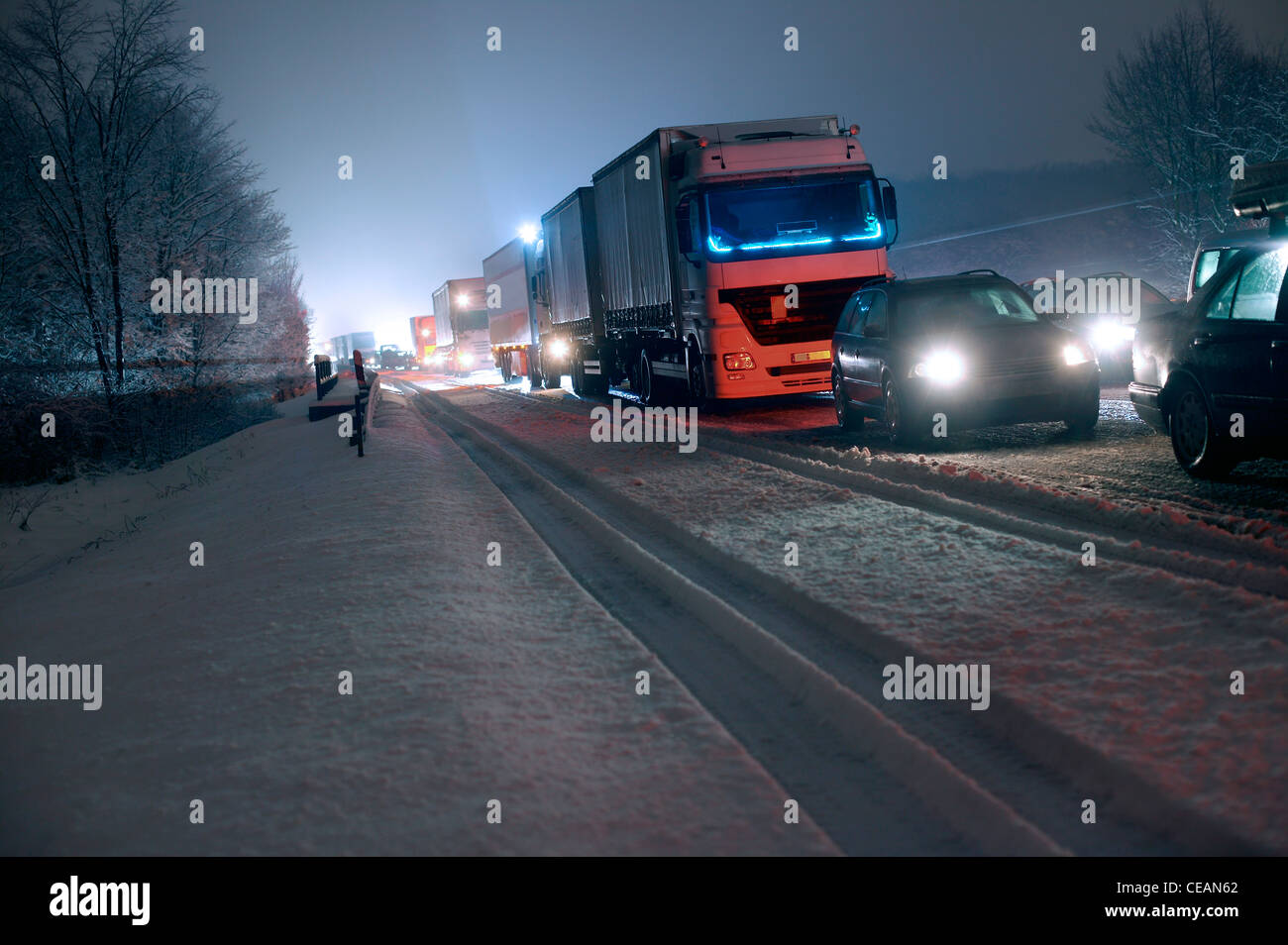 Car accident on highway autobahn hi-res stock photography and images ...