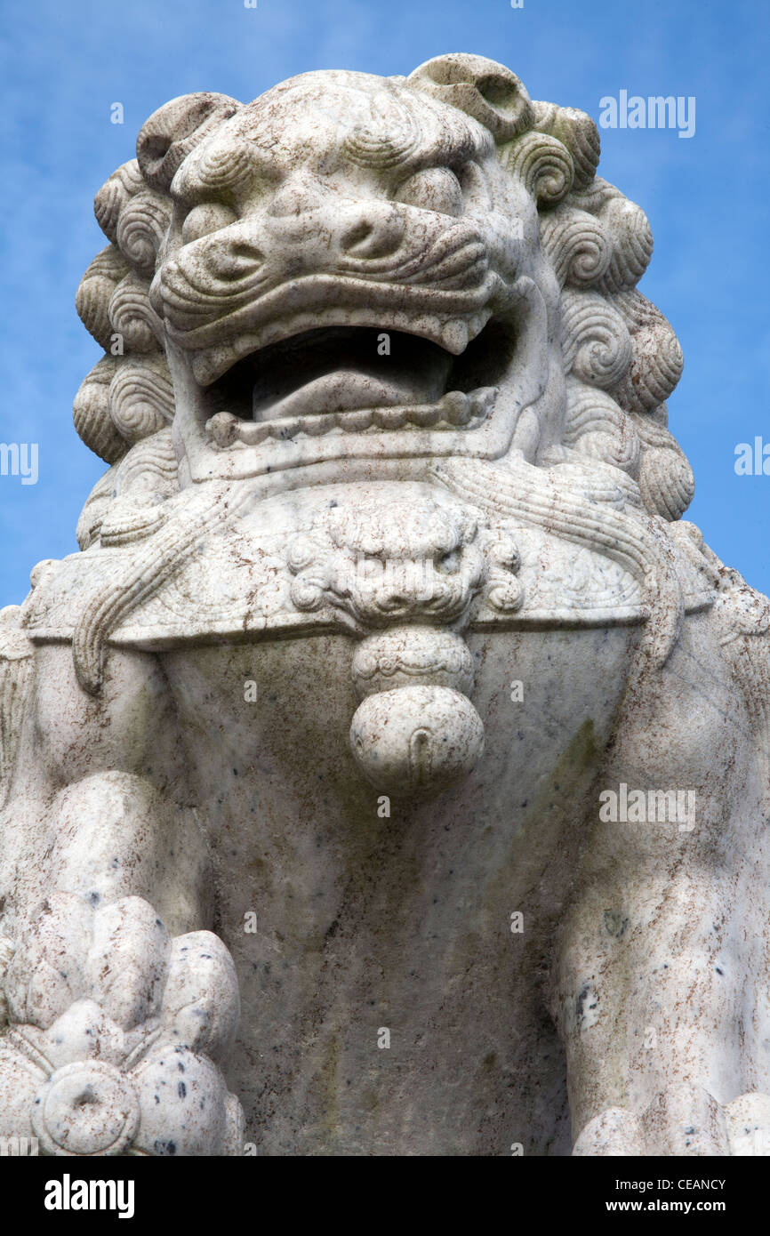 Traditional Chinese style lion statue at the top of Victoria Peak, Hong ...