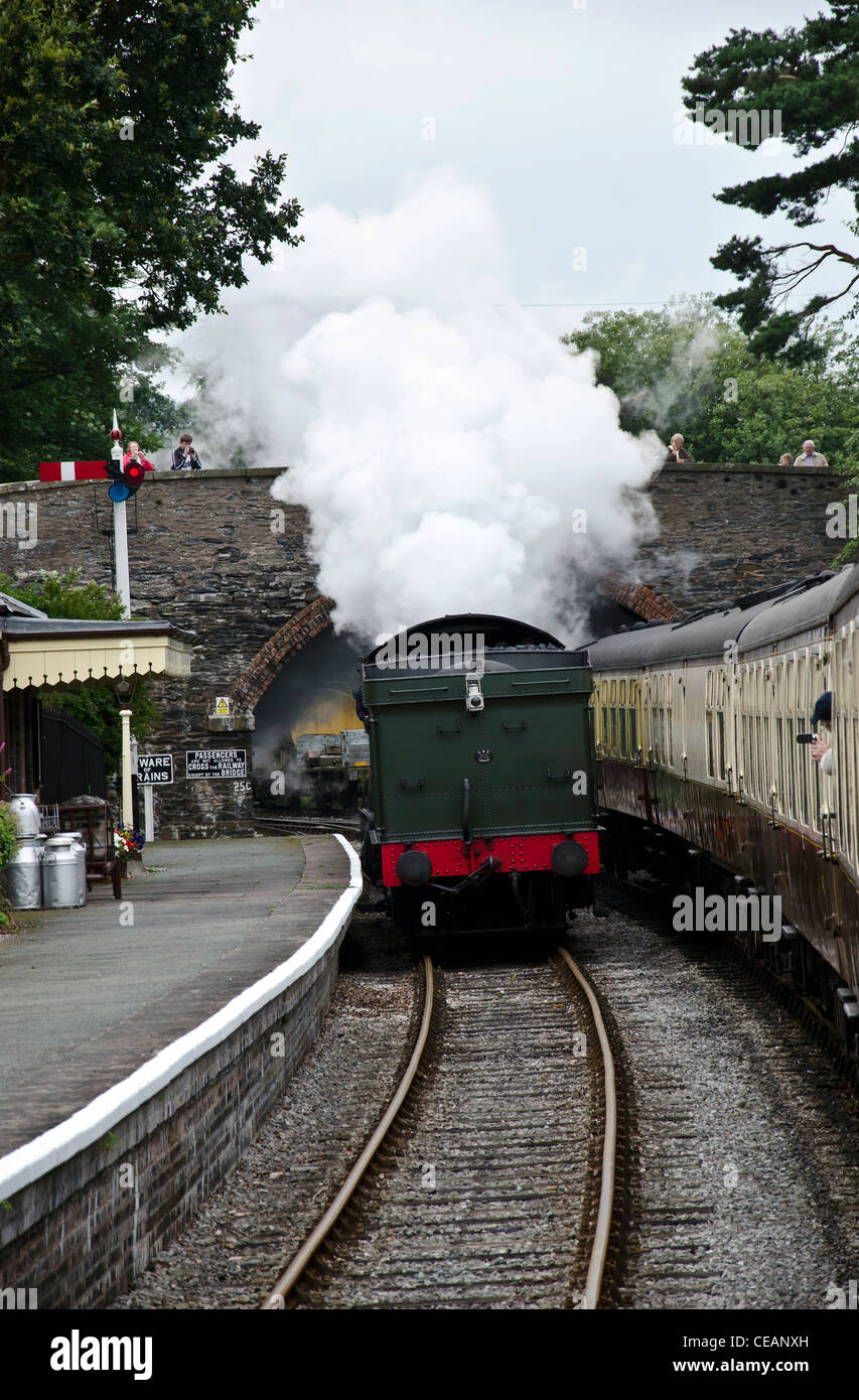 Steam locomotive at Carrog Station on the Llangollen Railway, North ...