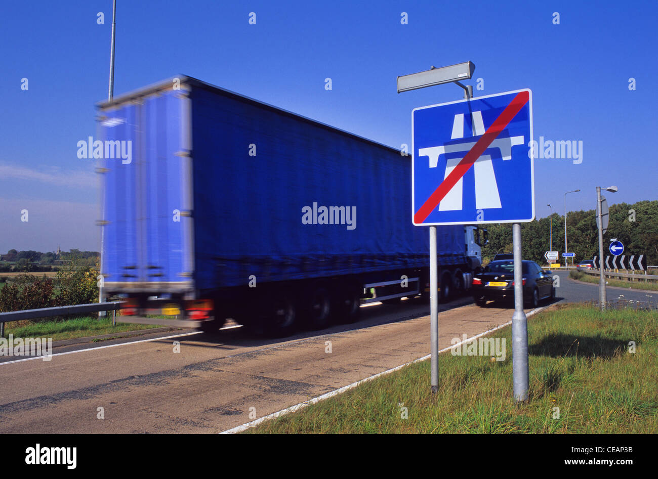 End speed restriction traffic sign hi-res stock photography and images ...
