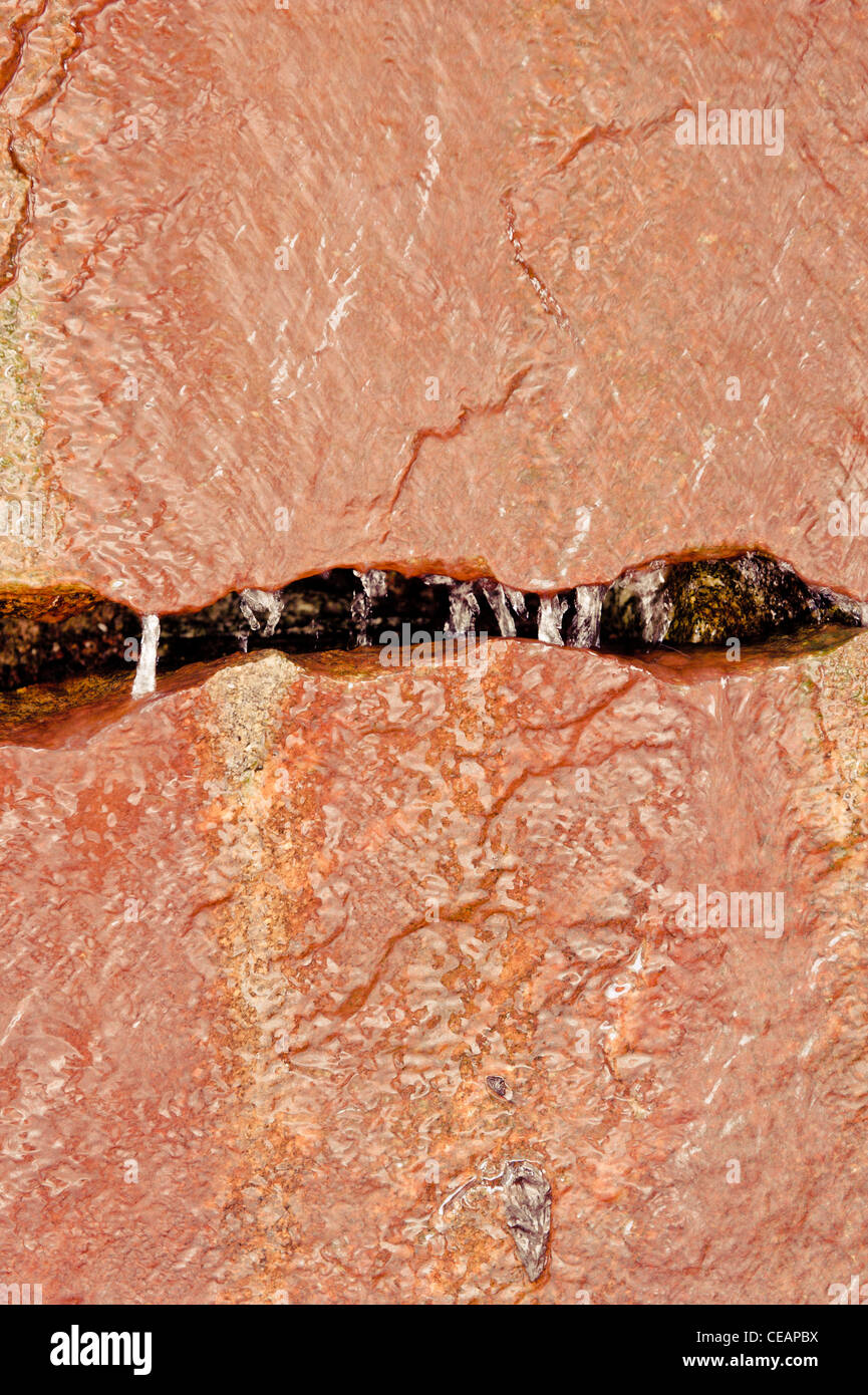 Crack rocks hi-res stock photography and images - Alamy