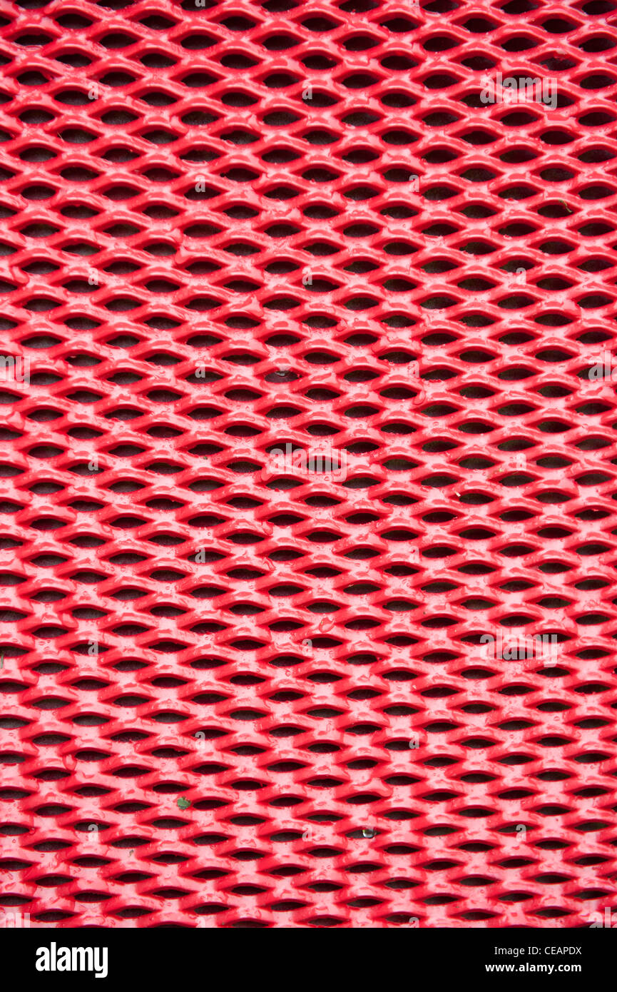 Red and metal hi-res stock photography and images - Alamy