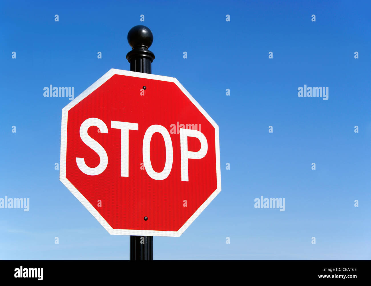 Stop traffic sign Stock Photo - Alamy