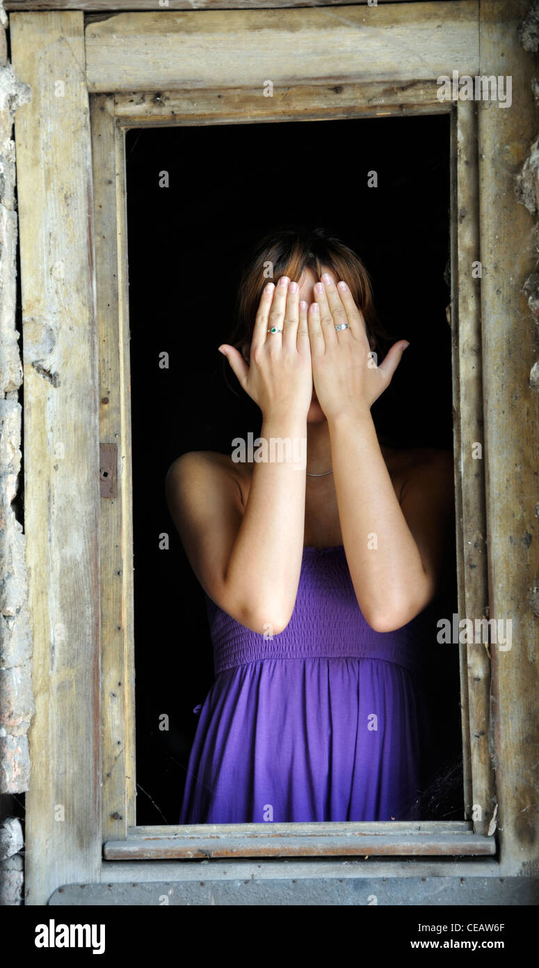 Covering a window hi-res stock photography and images - Alamy