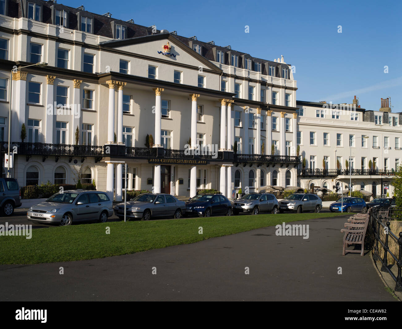 dh SCARBOROUGH NORTH YORKSHIRE Crown Hotel building Esplande exterior ...