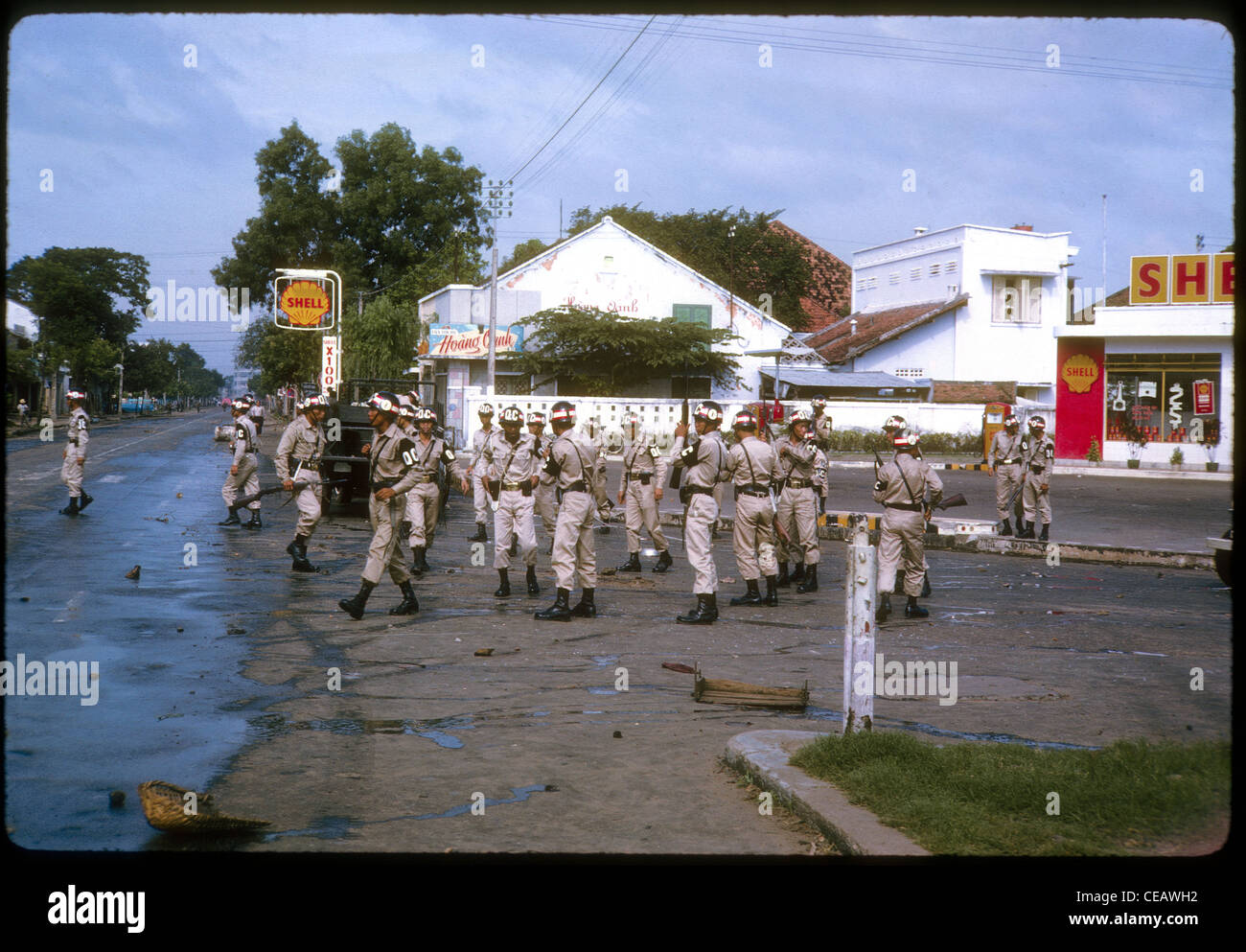 members of ARVN Military Police, QC, Quan Canh fill an intersection ...