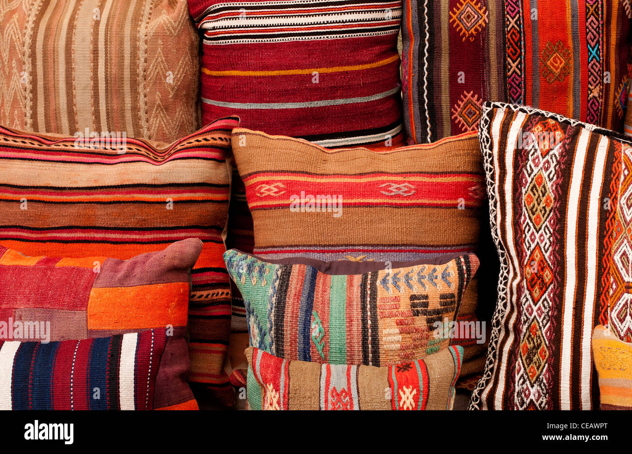 Turkish cushions at Arasta Bazaar, Sultanahmet, Istanbul, Turkey Stock ...