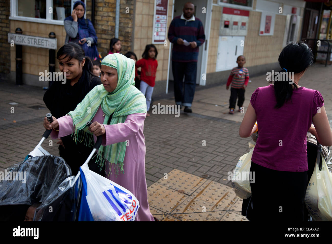 Multi cultural uk hi-res stock photography and images - Alamy
