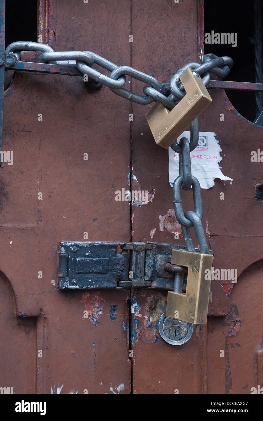 Multiple locks hi-res stock photography and images - Alamy