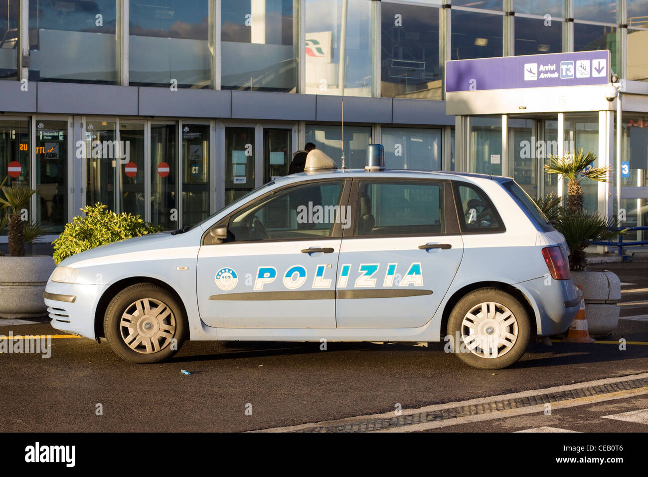 Law enforcement in Italy Police Car Stock Photo - Alamy