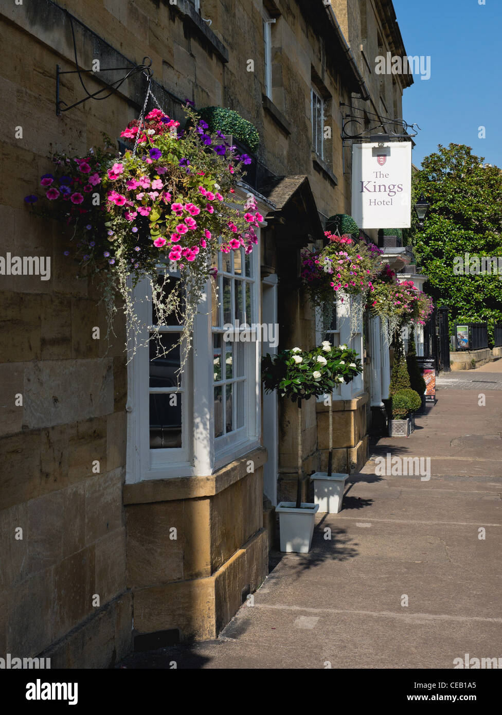 chipping campden village cotswolds gloucestershire Stock Photo - Alamy